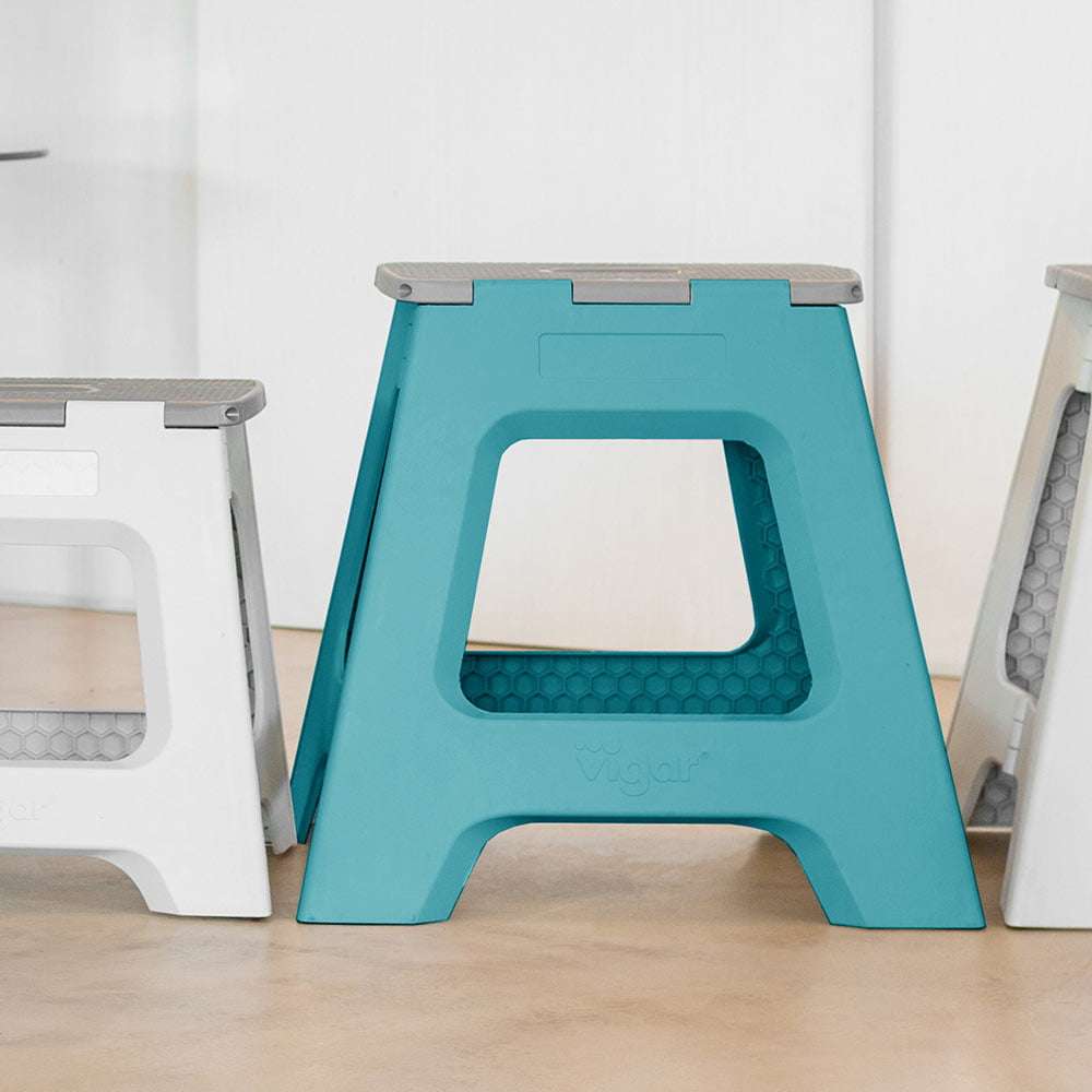 Compact Foldable 40cm Stool - Vigar